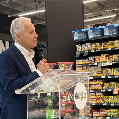Grupo Éxito inauguró la primera tienda que migra a Carulla en Medellín