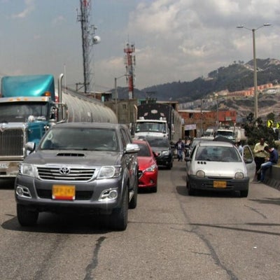 Pico y placa en Bogotá para el viernes 5 de junio de 2026