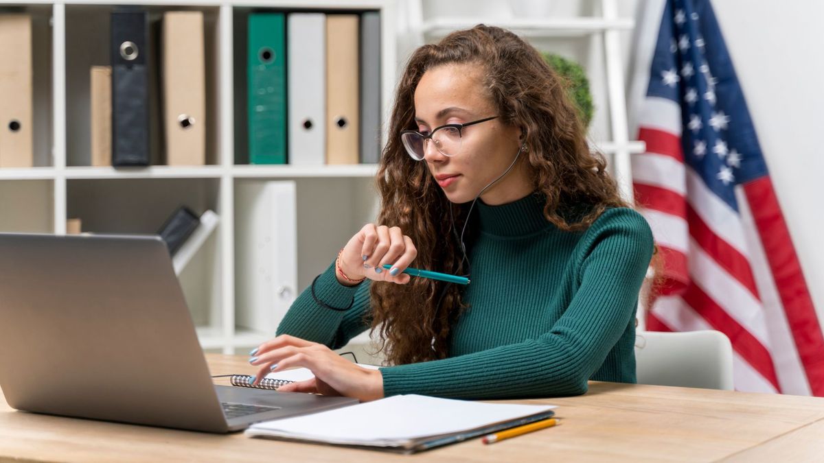 Curso de inglés gratis en Bogotá: requisitos e inscripción